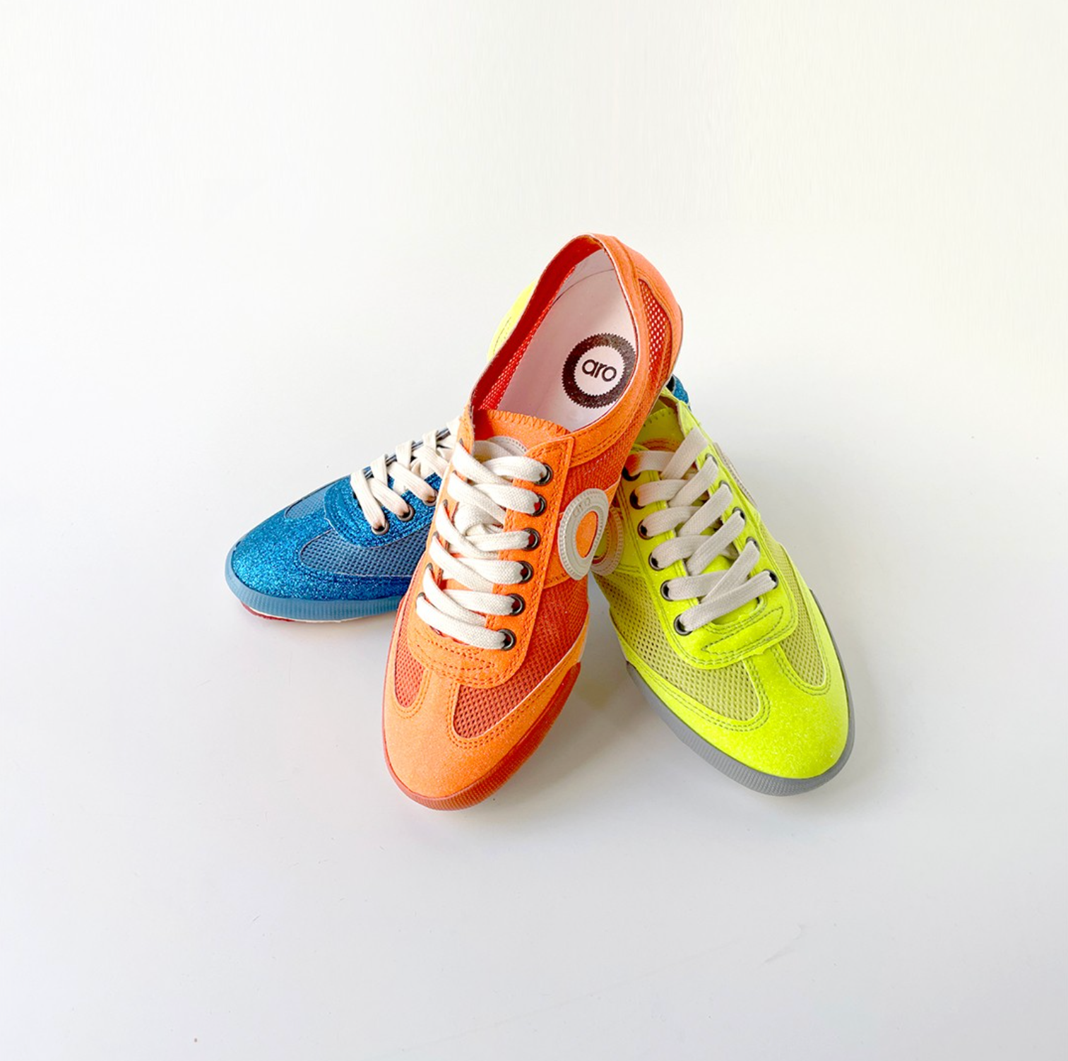 GLITTER – WE LOVE ARO